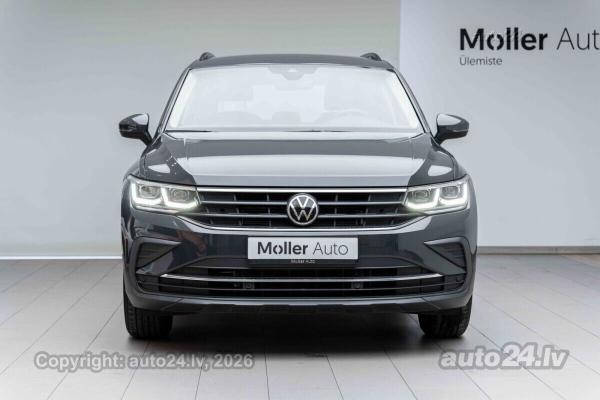 Volkswagen Tiguan 2021 Tallina, ar dzinēja tilpumu 2.00 L un nobraukumu 99 tūkst. km par 26900 €, foto 2 vietnē AUTOMOTO.COM.LV