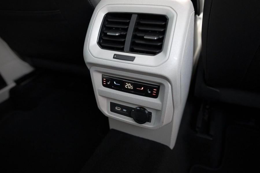 Volkswagen Tiguan 2021 in Jelgava, with an engine capacity of 1.40 L and mileage of 132 thousand km for 23950 €, photo 15 on AUTOMOTO.COM.LV
