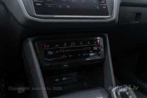 Volkswagen Tiguan 2021 Tallina, ar dzinēja tilpumu 1.50 L un nobraukumu 86 tūkst. km par 20800 €, foto 16 vietnē AUTOMOTO.COM.LV