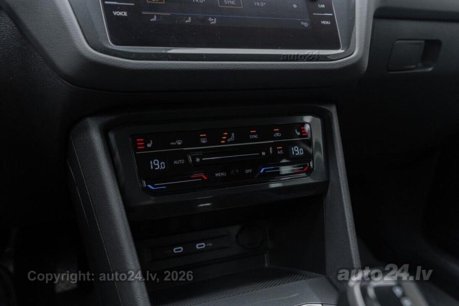 Volkswagen Tiguan 2021 Tallina, ar dzinēja tilpumu 1.50 L un nobraukumu 86 tūkst. km par 20800 €, foto 16 vietnē AUTOMOTO.COM.LV