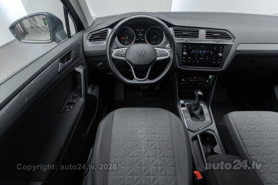Volkswagen Tiguan 2021 Tallina, ar dzinēja tilpumu 1.50 L un nobraukumu 86 tūkst. km par 20800 €, foto 18 vietnē AUTOMOTO.COM.LV