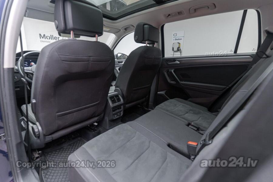 Volkswagen Tiguan 2022 in Tallinn, with an engine capacity of 2.00 L and mileage of 132 thousand km for 29400 €, photo 17 on AUTOMOTO.COM.LV