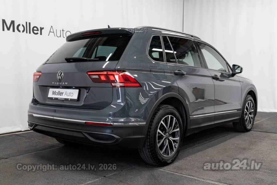Volkswagen Tiguan 2022 in Tallinn, with an engine capacity of 2.00 L and mileage of 79 thousand km for 23900 €, photo 5 on AUTOMOTO.COM.LV