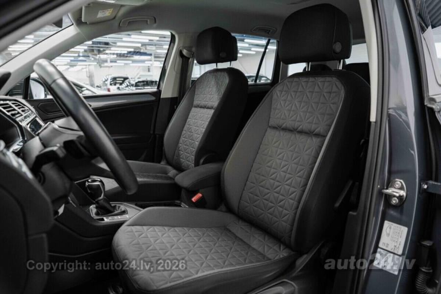 Volkswagen Tiguan 2022 in Tallinn, with an engine capacity of 2.00 L and mileage of 79 thousand km for 23900 €, photo 15 on AUTOMOTO.COM.LV