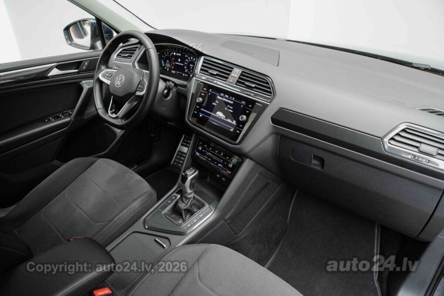 Volkswagen Tiguan 2022 Tallina, ar dzinēja tilpumu 1.50 L un nobraukumu 79 tūkst. km par 26500 €, foto 13 vietnē AUTOMOTO.COM.LV