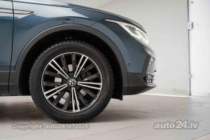 Volkswagen Tiguan 2022 Tallina, ar dzinēja tilpumu 1.50 L un nobraukumu 79 tūkst. km par 26500 €, foto 17 vietnē AUTOMOTO.COM.LV