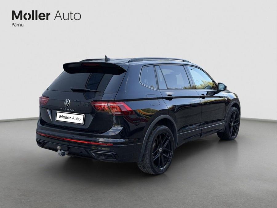 Volkswagen Tiguan 2022 Pērnava, ar dzinēja tilpumu 2.00 L un nobraukumu 80 tūkst. km par 37900 €, foto 3 vietnē AUTOMOTO.COM.LV