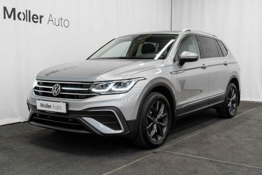 Volkswagen Tiguan 2022 in Tallinn, with an engine capacity of 1.50 L and mileage of 76 thousand km for 25900 €, photo 1 on AUTOMOTO.COM.LV