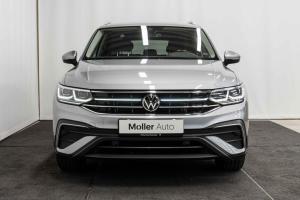 Volkswagen Tiguan 2022 in Tallinn, with an engine capacity of 1.50 L and mileage of 76 thousand km for 25900 €, photo 3 on AUTOMOTO.COM.LV