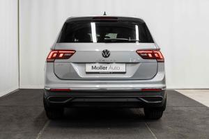 Volkswagen Tiguan 2022 in Tallinn, with an engine capacity of 1.50 L and mileage of 76 thousand km for 25900 €, photo 6 on AUTOMOTO.COM.LV