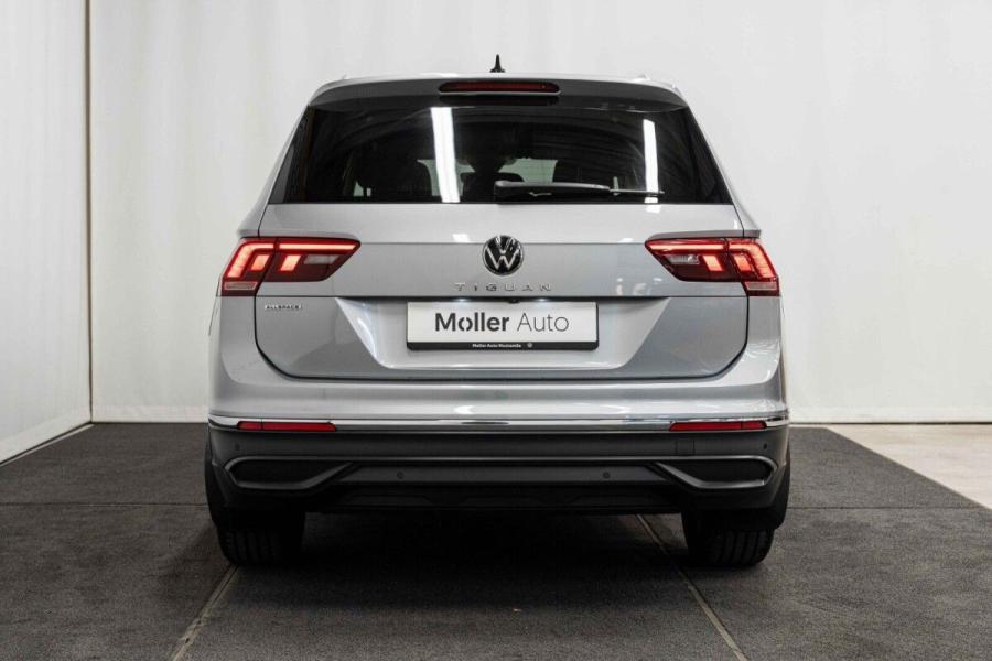 Volkswagen Tiguan 2022 in Tallinn, with an engine capacity of 1.50 L and mileage of 76 thousand km for 25900 €, photo 6 on AUTOMOTO.COM.LV