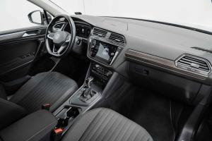 Volkswagen Tiguan 2022 in Tallinn, with an engine capacity of 1.50 L and mileage of 76 thousand km for 25900 €, photo 8 on AUTOMOTO.COM.LV