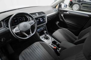 Volkswagen Tiguan 2022 in Tallinn, with an engine capacity of 1.50 L and mileage of 76 thousand km for 25900 €, photo 9 on AUTOMOTO.COM.LV