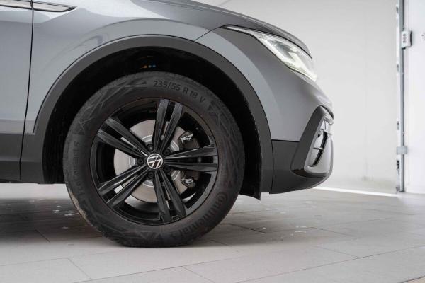 Volkswagen Tiguan 2023 in Peetri, with an engine capacity of 2.00 L and mileage of 132 thousand km for 33800 €, photo 8 on AUTOMOTO.COM.LV