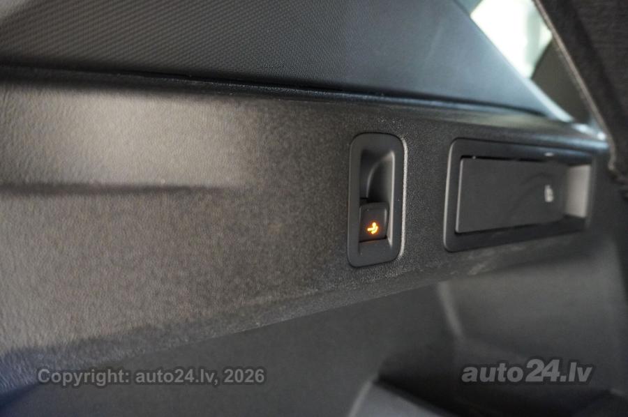 Volkswagen Tiguan 2024 Tallina, ar dzinēja tilpumu 2.00 L un nobraukumu 39 tūkst. km par 46900 €, foto 9 vietnē AUTOMOTO.COM.LV
