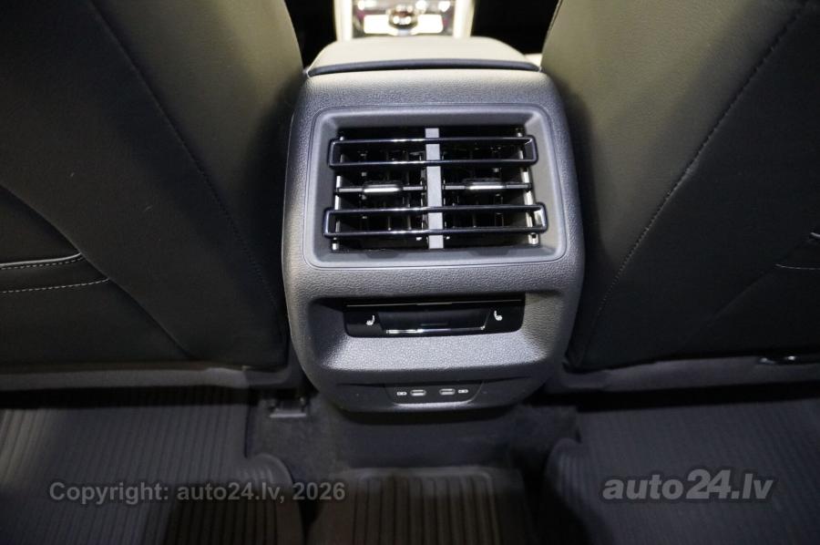 Volkswagen Tiguan 2024 Tallina, ar dzinēja tilpumu 2.00 L un nobraukumu 39 tūkst. km par 46900 €, foto 13 vietnē AUTOMOTO.COM.LV