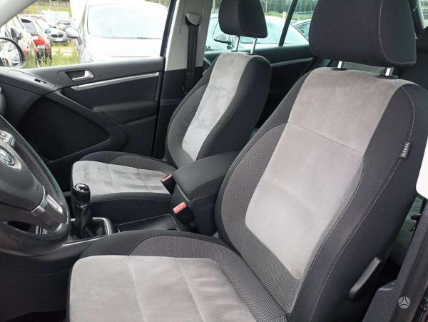 Violet Volkswagen Tiguan 2013 in Vilnius, with an engine capacity of 1.97 L and mileage of 199 thousand km for 9300 €, photo 9 on AUTOMOTO.COM.LV