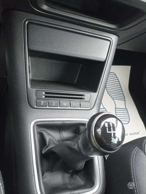 Violet Volkswagen Tiguan 2013 in Vilnius, with an engine capacity of 1.97 L and mileage of 199 thousand km for 9300 €, photo 19 on AUTOMOTO.COM.LV