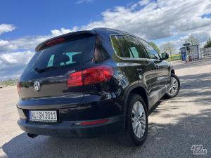 Violets Volkswagen Tiguan 2013 Marijampole, ar dzinēja tilpumu 2.00 L un nobraukumu 199 tūkst. km par 9750 €, foto 3 vietnē AUTOMOTO.COM.LV