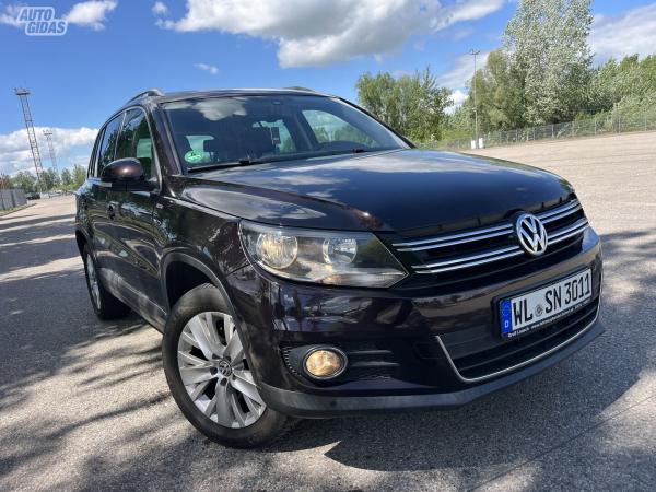 Violets Volkswagen Tiguan 2013 Marijampole, ar dzinēja tilpumu 2.00 L un nobraukumu 199 tūkst. km par 9750 €, foto 4 vietnē AUTOMOTO.COM.LV