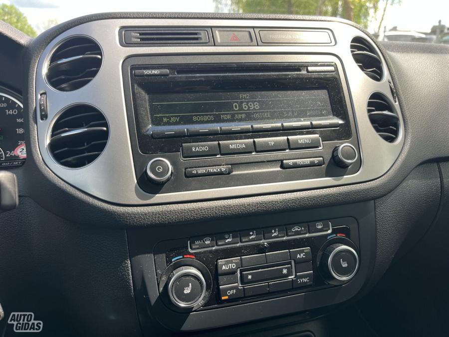 Violets Volkswagen Tiguan 2013 Marijampole, ar dzinēja tilpumu 2.00 L un nobraukumu 199 tūkst. km par 9750 €, foto 7 vietnē AUTOMOTO.COM.LV