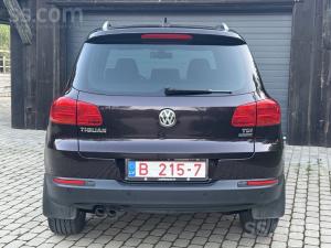 Violets Volkswagen Tiguan 2013 Rīga, ar dzinēja tilpumu 2.00 L un nobraukumu 49 tūkst. km par 11500 €, foto 5 vietnē AUTOMOTO.COM.LV