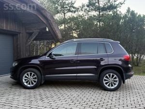 Violets Volkswagen Tiguan 2013 Rīga, ar dzinēja tilpumu 2.00 L un nobraukumu 49 tūkst. km par 11500 €, foto 6 vietnē AUTOMOTO.COM.LV
