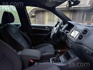 Violets Volkswagen Tiguan 2013 Rīga, ar dzinēja tilpumu 2.00 L un nobraukumu 49 tūkst. km par 11500 €, foto 10 vietnē AUTOMOTO.COM.LV