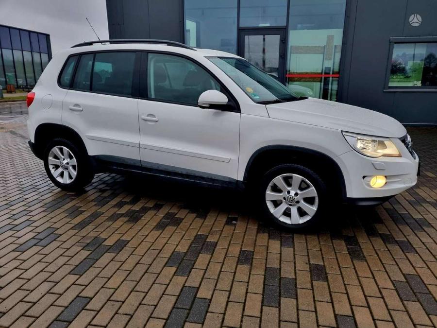 Balts Volkswagen Tiguan 2008 Šauļi, ar dzinēja tilpumu 1.97 L un nobraukumu 173 tūkst. km par 6600 €, foto 5 vietnē AUTOMOTO.COM.LV