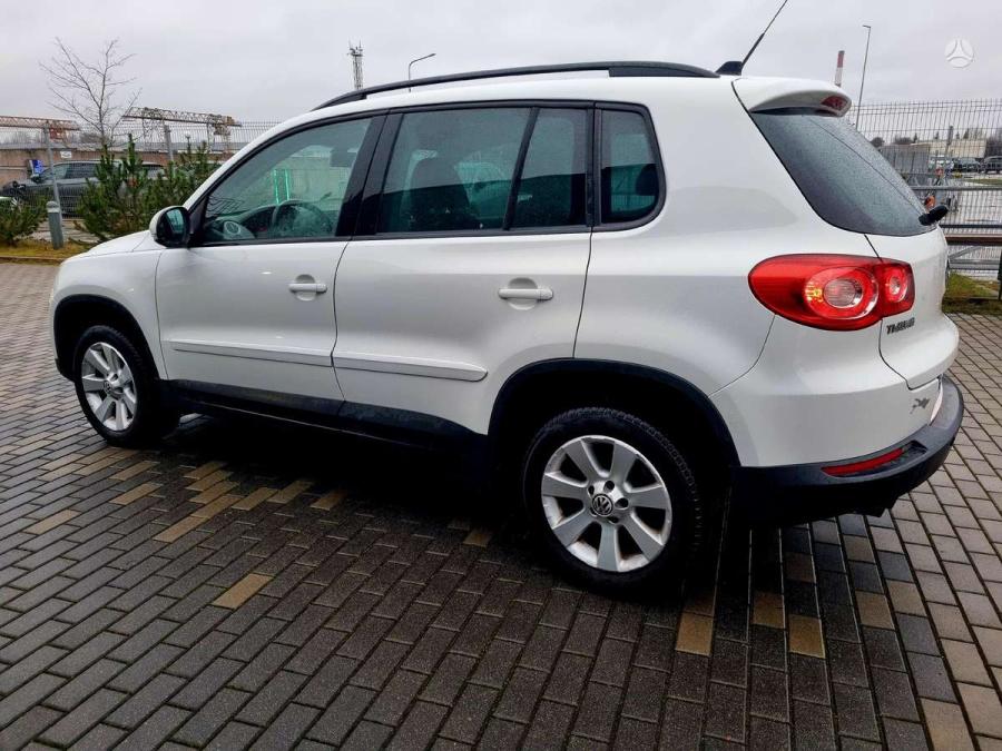 Balts Volkswagen Tiguan 2008 Šauļi, ar dzinēja tilpumu 1.97 L un nobraukumu 173 tūkst. km par 6600 €, foto 12 vietnē AUTOMOTO.COM.LV