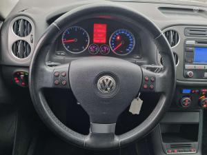 Balts Volkswagen Tiguan 2008 Šauļi, ar dzinēja tilpumu 1.97 L un nobraukumu 173 tūkst. km par 6600 €, foto 21 vietnē AUTOMOTO.COM.LV