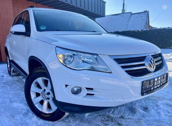 White Volkswagen Tiguan 2008 in Marijampole, with an engine capacity of 1.97 L and mileage of 252 thousand km for 6300 €, photo 1 on AUTOMOTO.COM.LV