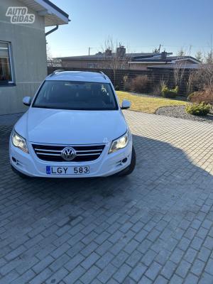 White Volkswagen Tiguan 2008 in Klaipeda, with an engine capacity of 2.00 L and mileage of 347 thousand km for 5300 €, photo 5 on AUTOMOTO.COM.LV