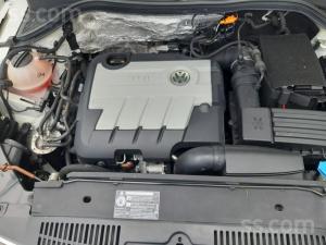 White Volkswagen Tiguan 2008 in Daugavpils, with an engine capacity of 2.00 L and mileage of 0 thousand km for 5750 €, photo 25 on AUTOMOTO.COM.LV