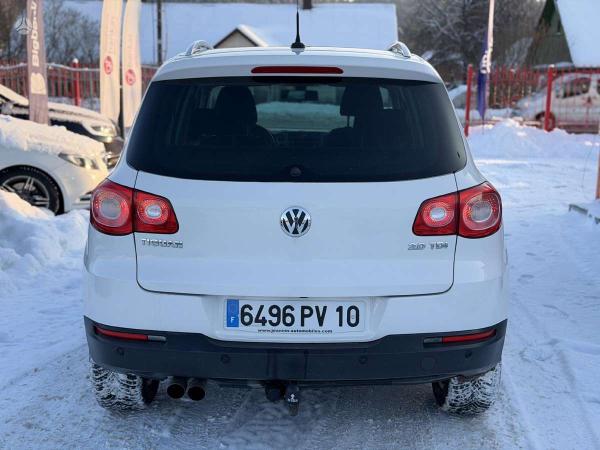 Balts Volkswagen Tiguan 2009 Viļņa, ar dzinēja tilpumu 1.97 L un nobraukumu 231 tūkst. km par 5999 €, foto 7 vietnē AUTOMOTO.COM.LV