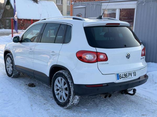 Balts Volkswagen Tiguan 2009 Viļņa, ar dzinēja tilpumu 1.97 L un nobraukumu 231 tūkst. km par 5999 €, foto 8 vietnē AUTOMOTO.COM.LV