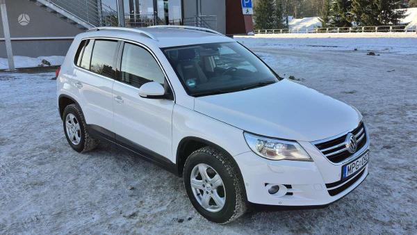 Balts Volkswagen Tiguan 2009 Utena, ar dzinēja tilpumu 1.97 L un nobraukumu 289 tūkst. km par 5650 €, foto 7 vietnē AUTOMOTO.COM.LV
