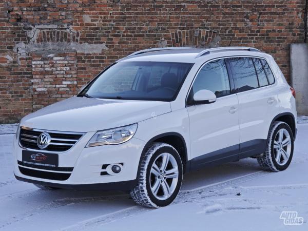 Balts Volkswagen Tiguan 2009 Viļņa, ar dzinēja tilpumu 2.00 L un nobraukumu 190 tūkst. km par 5699 €, foto 1 vietnē AUTOMOTO.COM.LV