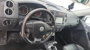 Balts Volkswagen Tiguan 2009 Viļņa, ar dzinēja tilpumu 2.00 L un nobraukumu 289 tūkst. km par 5650 €, foto 21 vietnē AUTOMOTO.COM.LV