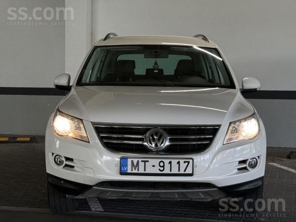 Balts Volkswagen Tiguan 2009 Rīga, ar dzinēja tilpumu 2.00 L un nobraukumu 314 tūkst. km par 3850 €, foto 3 vietnē AUTOMOTO.COM.LV