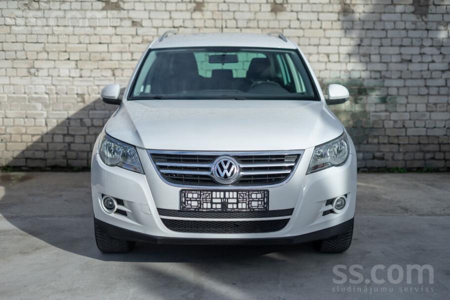 Balts Volkswagen Tiguan 2009 Liepāja, ar dzinēja tilpumu 1.40 L un nobraukumu 211 tūkst. km par 6200 €, foto 3 vietnē AUTOMOTO.COM.LV