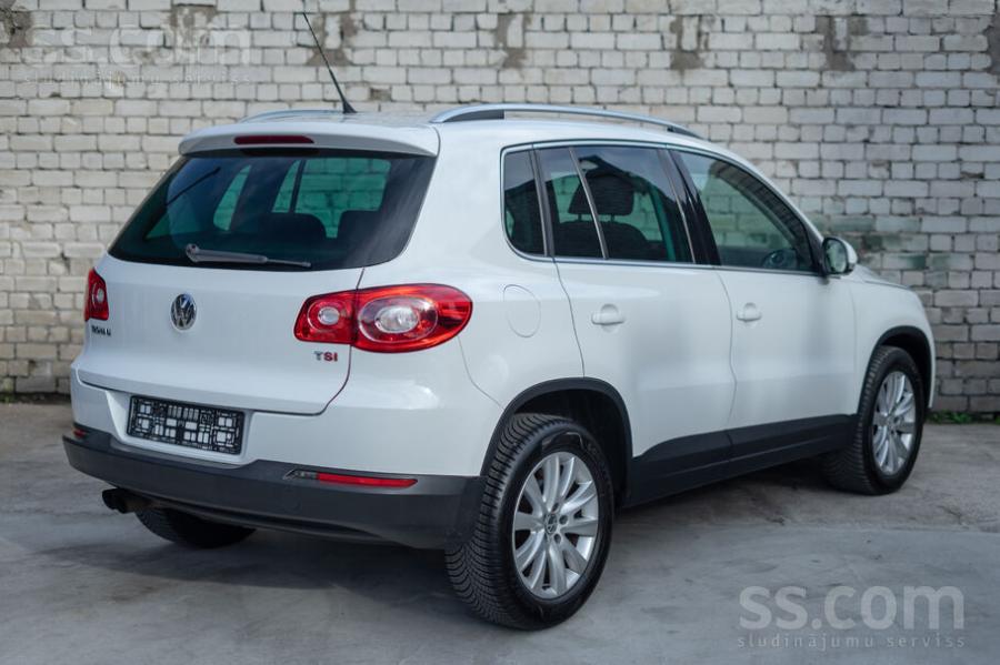 Balts Volkswagen Tiguan 2009 Liepāja, ar dzinēja tilpumu 1.40 L un nobraukumu 211 tūkst. km par 6200 €, foto 7 vietnē AUTOMOTO.COM.LV