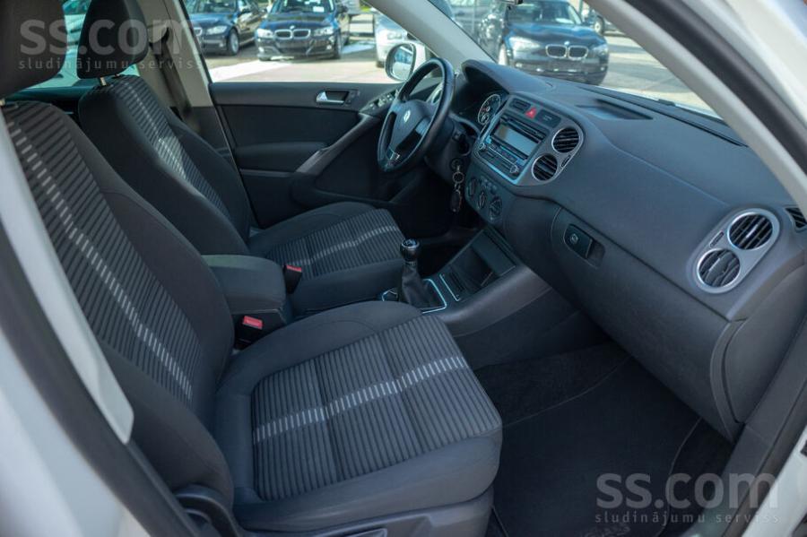 Balts Volkswagen Tiguan 2009 Liepāja, ar dzinēja tilpumu 1.40 L un nobraukumu 211 tūkst. km par 6200 €, foto 14 vietnē AUTOMOTO.COM.LV