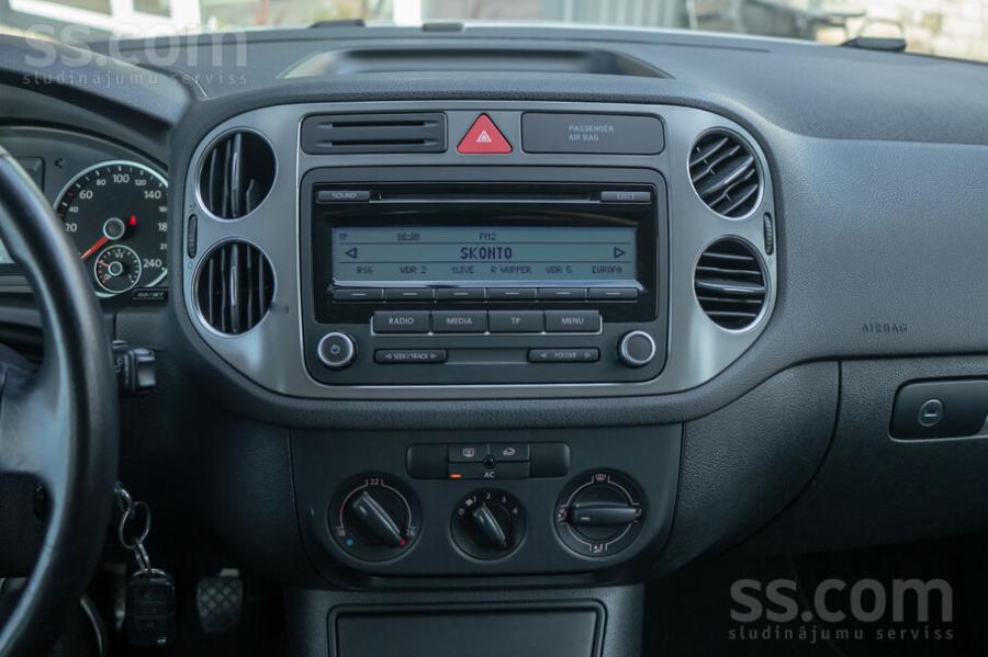 Balts Volkswagen Tiguan 2009 Liepāja, ar dzinēja tilpumu 1.40 L un nobraukumu 211 tūkst. km par 6200 €, foto 16 vietnē AUTOMOTO.COM.LV