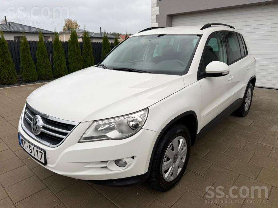 Balts Volkswagen Tiguan 2009 Rīga, ar dzinēja tilpumu 2.00 L un nobraukumu 314 tūkst. km par 4650 €, foto 5 vietnē AUTOMOTO.COM.LV