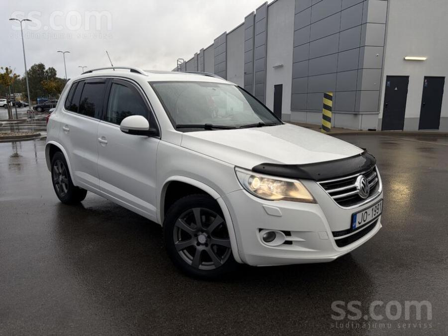 Balts Volkswagen Tiguan 2009 Rīga, ar dzinēja tilpumu 2.00 L un nobraukumu 0 tūkst. km par 4990 €, foto 3 vietnē AUTOMOTO.COM.LV