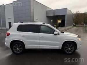 Balts Volkswagen Tiguan 2009 Rīga, ar dzinēja tilpumu 2.00 L un nobraukumu 0 tūkst. km par 4990 €, foto 7 vietnē AUTOMOTO.COM.LV