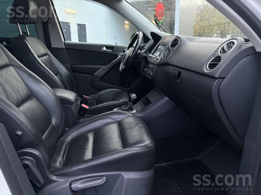 Balts Volkswagen Tiguan 2009 Rīga, ar dzinēja tilpumu 2.00 L un nobraukumu 0 tūkst. km par 4990 €, foto 10 vietnē AUTOMOTO.COM.LV