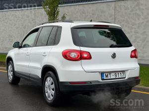 Balts Volkswagen Tiguan 2009 Rīga, ar dzinēja tilpumu 2.00 L un nobraukumu 315 tūkst. km par 4650 €, foto 4 vietnē AUTOMOTO.COM.LV