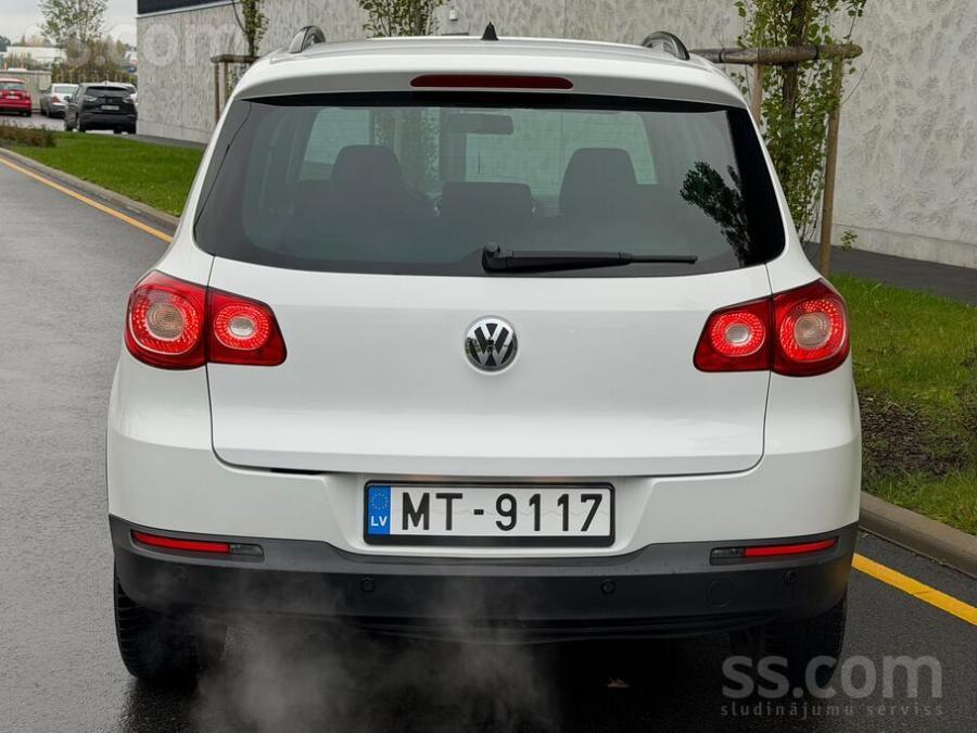 Balts Volkswagen Tiguan 2009 Rīga, ar dzinēja tilpumu 2.00 L un nobraukumu 315 tūkst. km par 4650 €, foto 12 vietnē AUTOMOTO.COM.LV